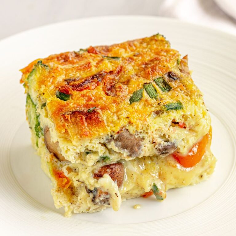 Keto Cottage Cheese Recipes: Savory and Sweet.